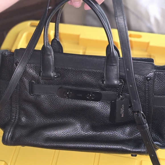 Coach | Bags | Coach 3448 Swagger Black Pebble Leather Satchel Black ...